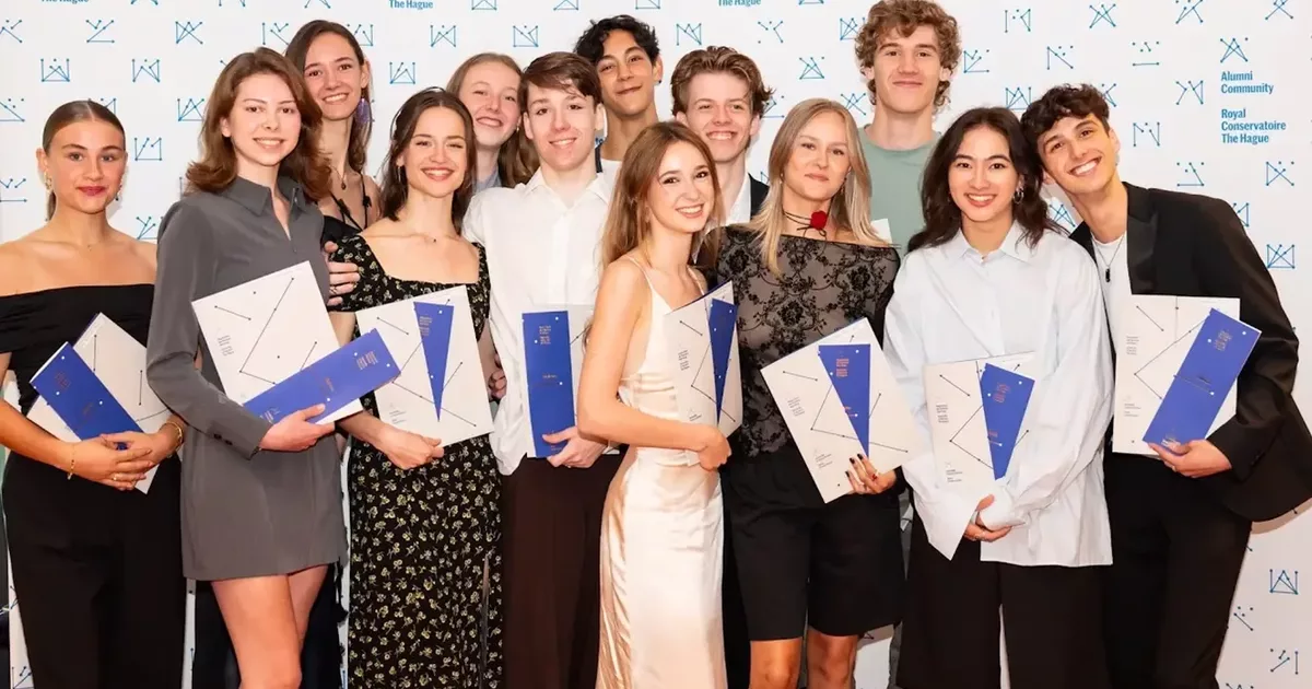 Studenten Dans ontvangen diploma | Koninklijk Conservatorium Den Haag