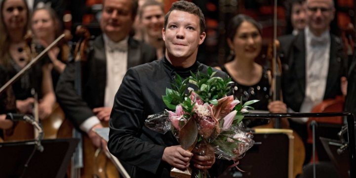 News - Conductor Ryan Bancroft wins… | Royal Conservatoire The Hague